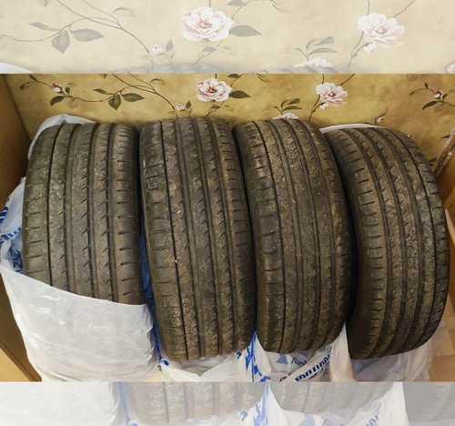 Yokohama Advan Sport V105 235/45 R17 97Y