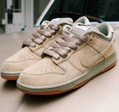 Nike SB Dunk Low Pro Parachute Beige
