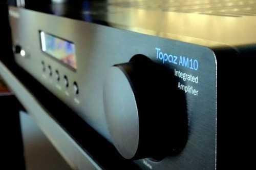 Усилитель Cambridge audio Topaz AM 10, пульт