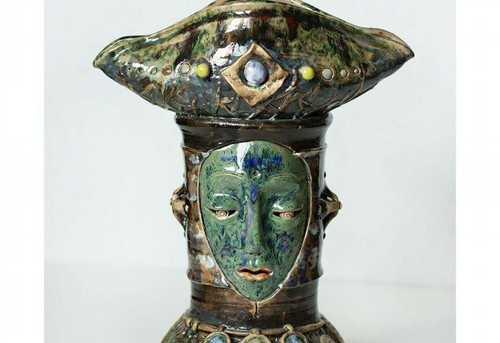Современная керамическая ваза с лицом