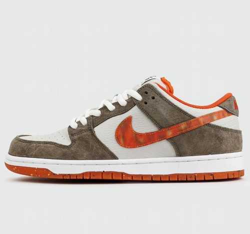 Nike SB Dunk Low x Crushed DC Skate Shop