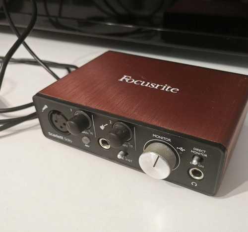 Звуковая карта Focusrite Scarlett Solo gen2