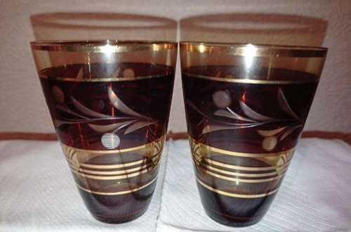 2 стакана Янтарное стекло Чехия.Винтаж