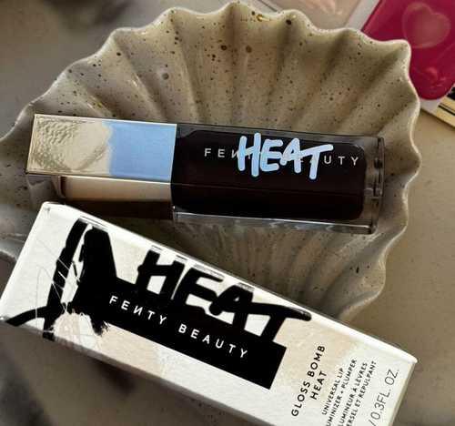 Fenty beauty блеск hot chocolit