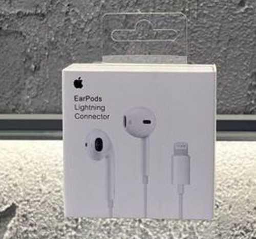 Наушники Apple EarPods lightning