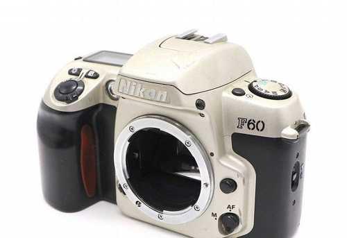 Nikon F60 Quartz Date body (Japan)