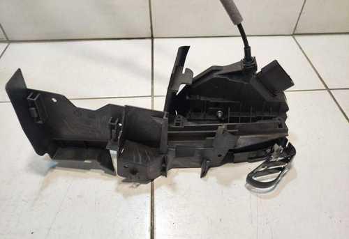 Замок двери передней правой Ford Focus III (2011—2