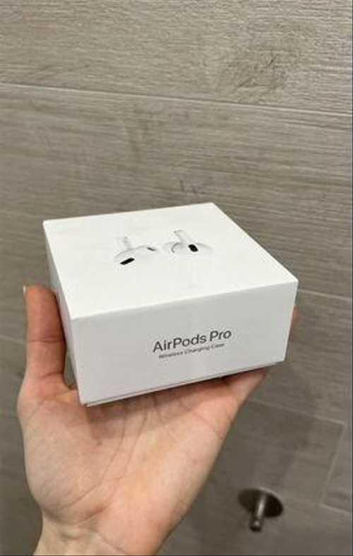 Коробка из-под AirPods Pro