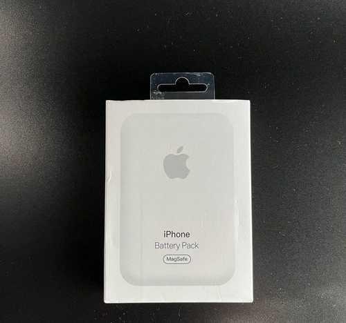 Apple Magsafe battery pack