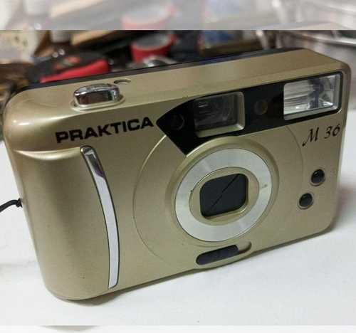 Пленочный фотоаппарат praktica M36