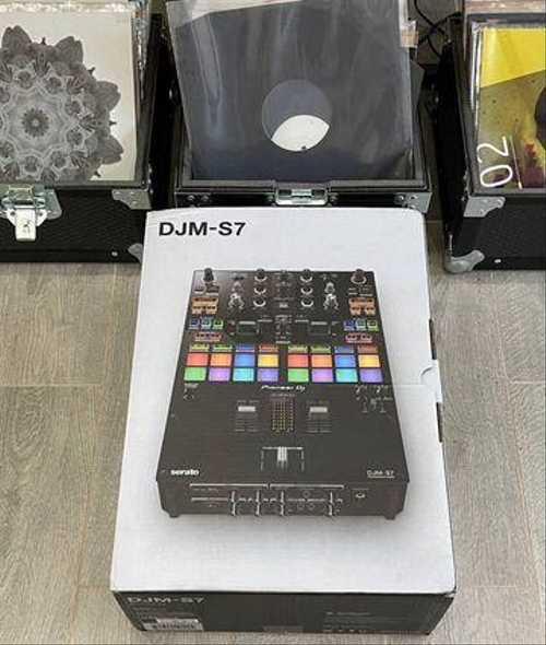 Новый Pioneer DJM-S7