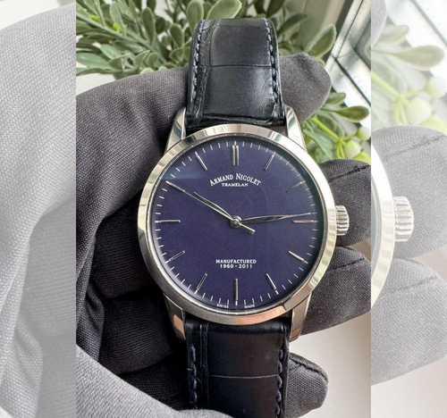 Часы armand nicolet