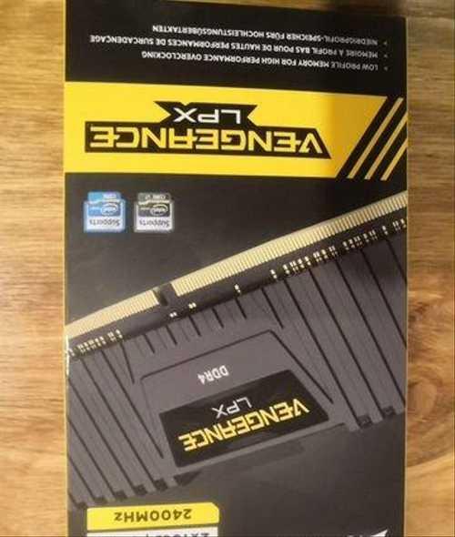 Corsair Vengeance 32GB(2x16GB) DDR4 2400