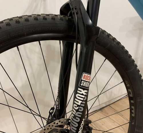 Продам вилку Rockshox Recon Silver RL 29 Boost