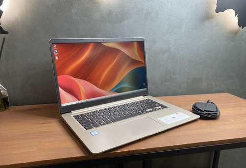 Asus S15 15,6"IPS/i5-8250u/10Gb/SSD 256Gb