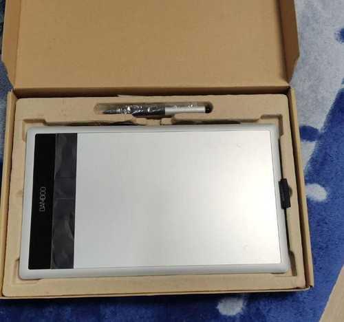 Планшет графический Wacom Bamboo CTH-670