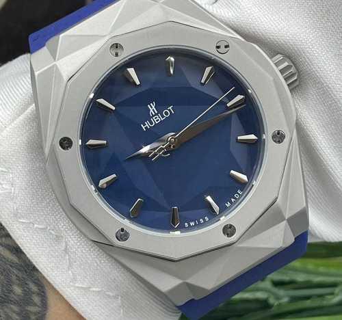 Кварцевые часы Hublot Classic Fusion Orlinski