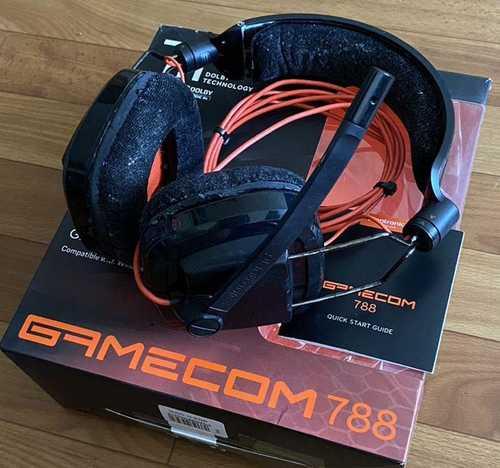 USB наушники с микрофоном Plantronics GameCom 788
