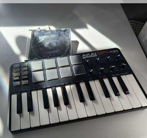 Akai MPK mini