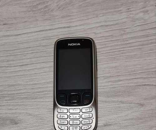 Телефон Nokia 6303 CI