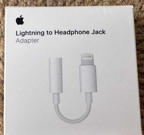 Переходник Apple Lightning - Jack 3.5