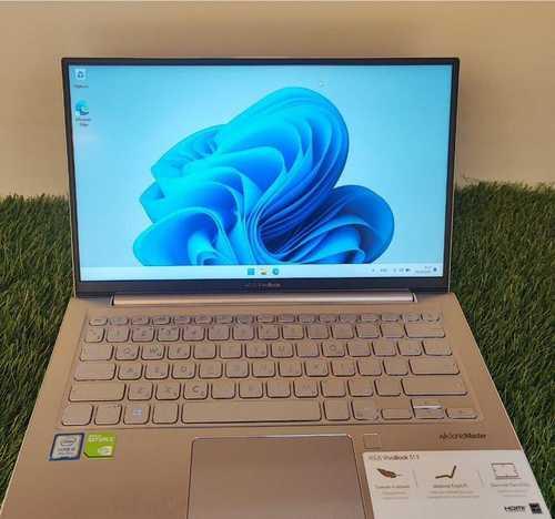 Ноутбук Asus Vivobook S330U
