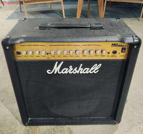 Комбоусилитель marshall mg50dfx