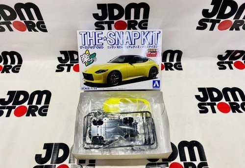 Сборная модель Nissan Fairlady Z RZ34 (Yellow)