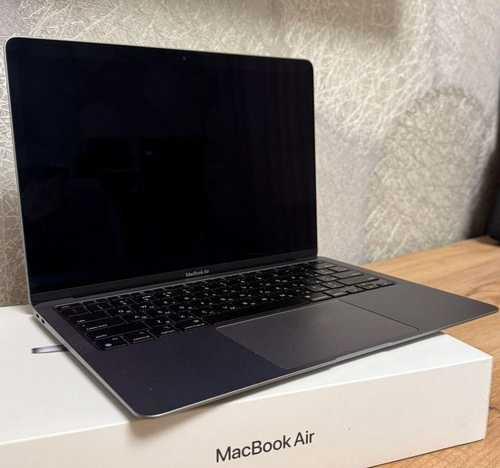 Macbook air 13 2020 m1