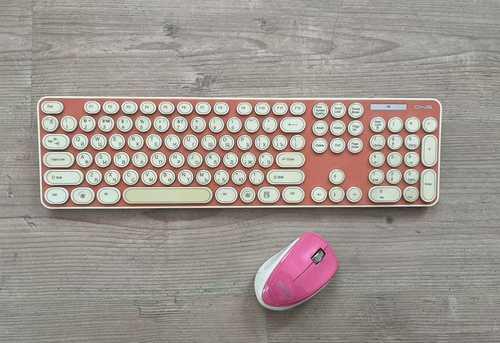 Розовая клавиатура беспроводная и мышка