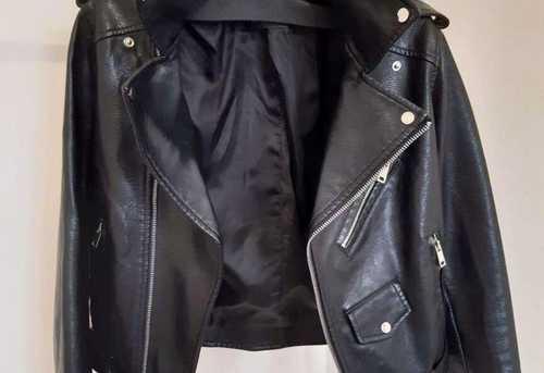 Куртка косуха женская(42- 44 р) черная