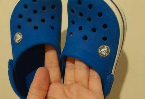 Сандалии crocs c9 синие