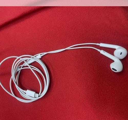 Наушники EarPods lightning оригинал