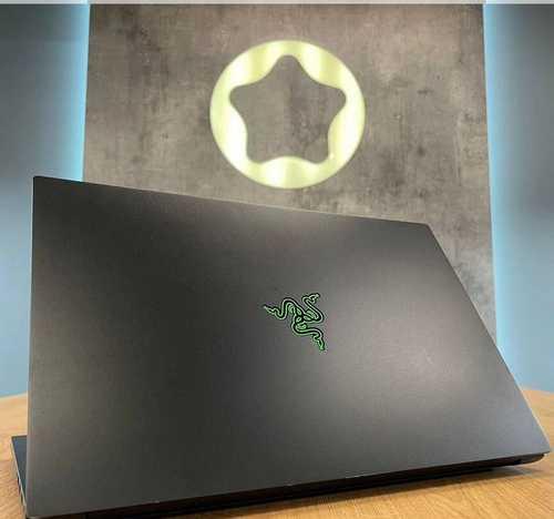 Игровой ноутбук Razer Blade 15 2021