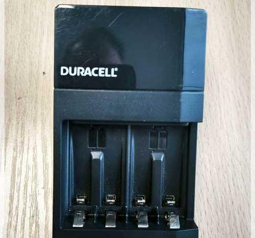 Зарядное устройство для батареек Duracell