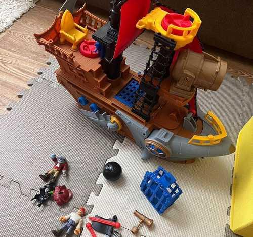 Пиратский корабль imaginext