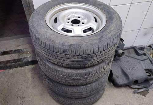 R13 Lassa Atracta 175/70, PCD 4x98 DIA 10
