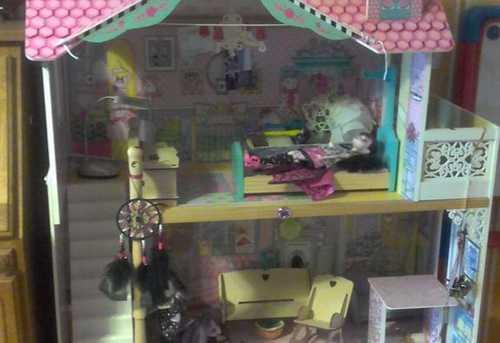 Кукольный домик