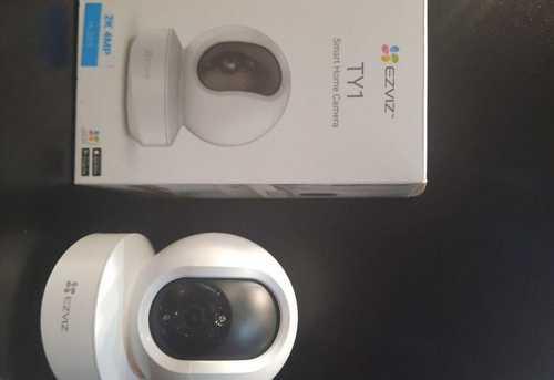 IP-Камера видеонаблюдения купольная Ezviz ty1