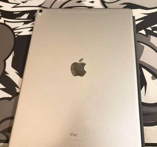 iPad pro 12.9 2 поколение