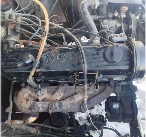 Двс 2.0 Ауди 100 с3