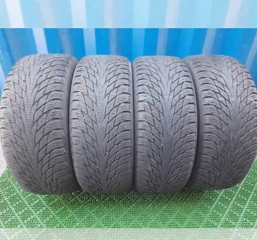 Nokian Tyres Hakkapeliitta R2 235/55 R17 120R