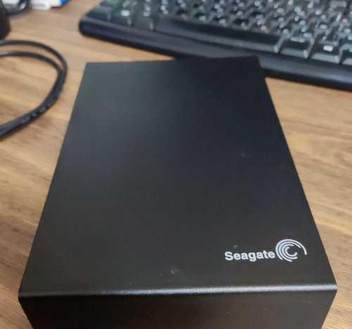 Внешний жёсткий диск Seagate 1 Tb