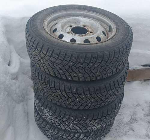 Michelin X-Ice North XIN2 185/65 R15 92T