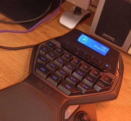 Игровая клавиатура кейпад Logitech G13
