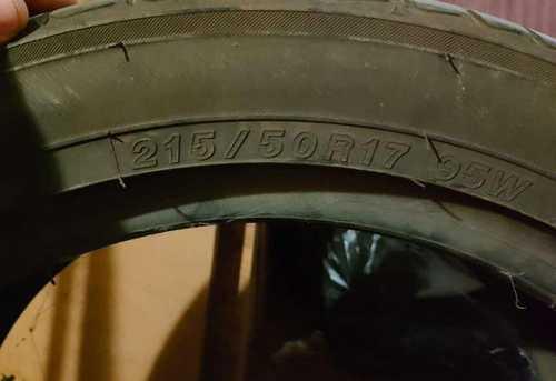 Dunlop Axiom Plus 215/50 R17