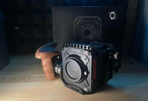 Z-cam e2 m4