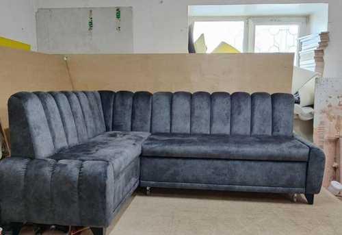 Угловой диван стиль