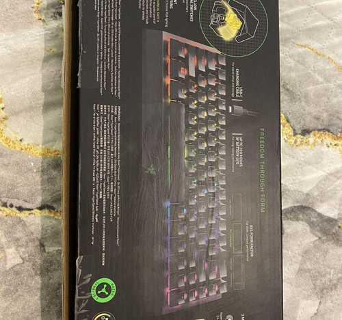 Беспроводная игровая клавиатура Razer BlakcWidow