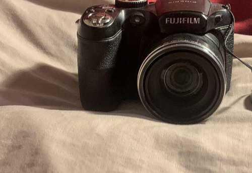Компактный фотоаппарат fujifilm S2950